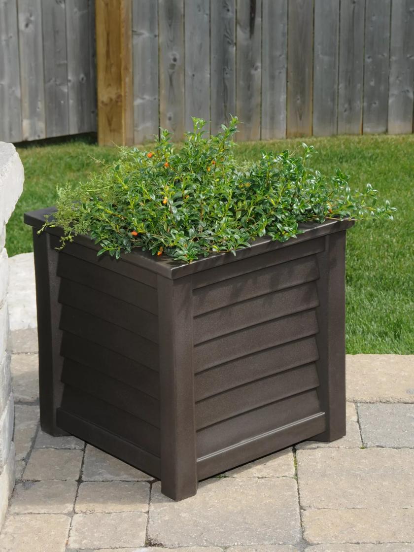 Lakeland Square Planter, 20 Inch Diameter | Gardener's Supply